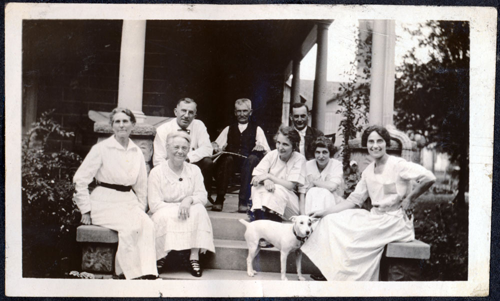 Hans-Nufer family photo collection – Historic Bremen